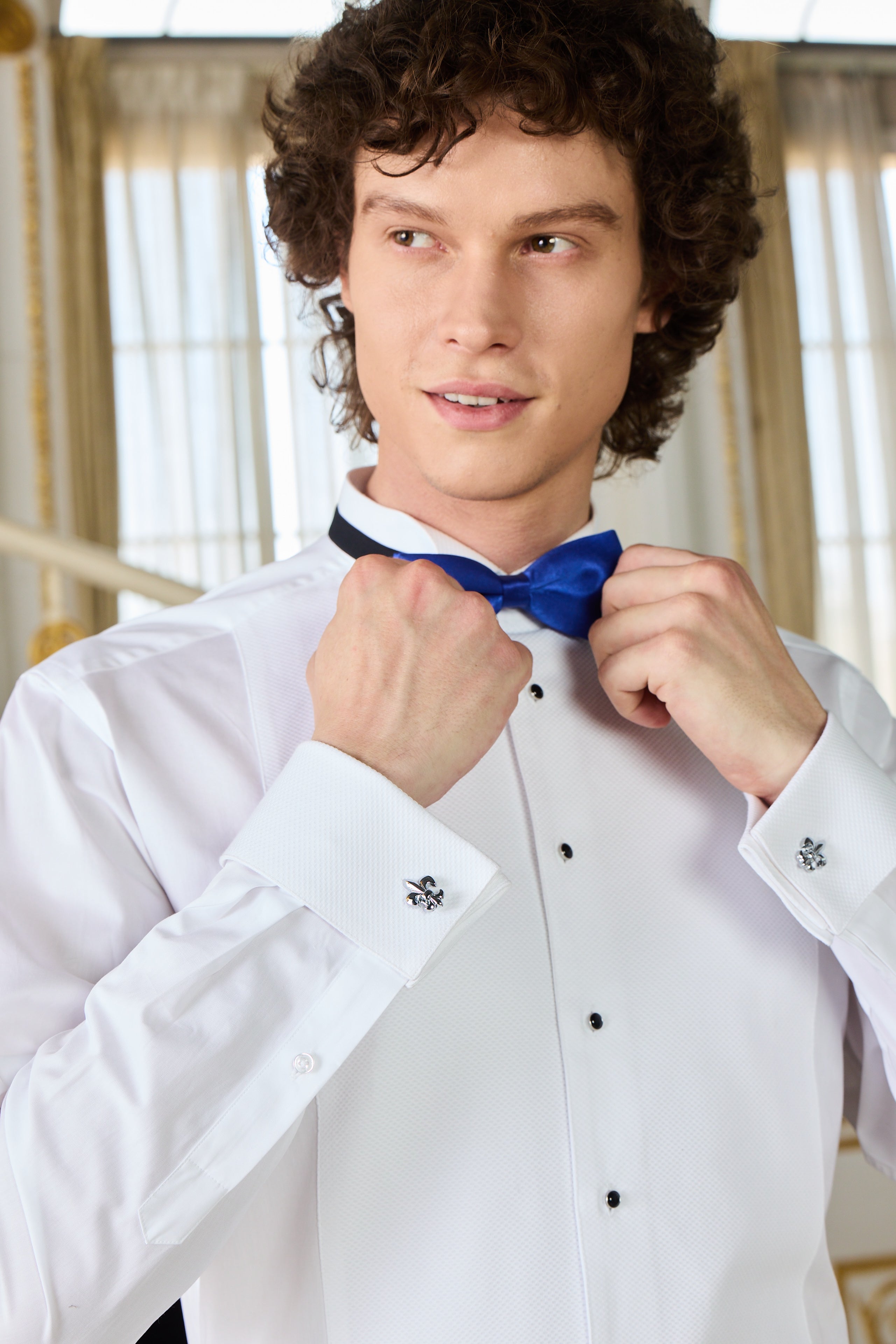 Shop Men Solid Formal White Shirt Online - Aldeno